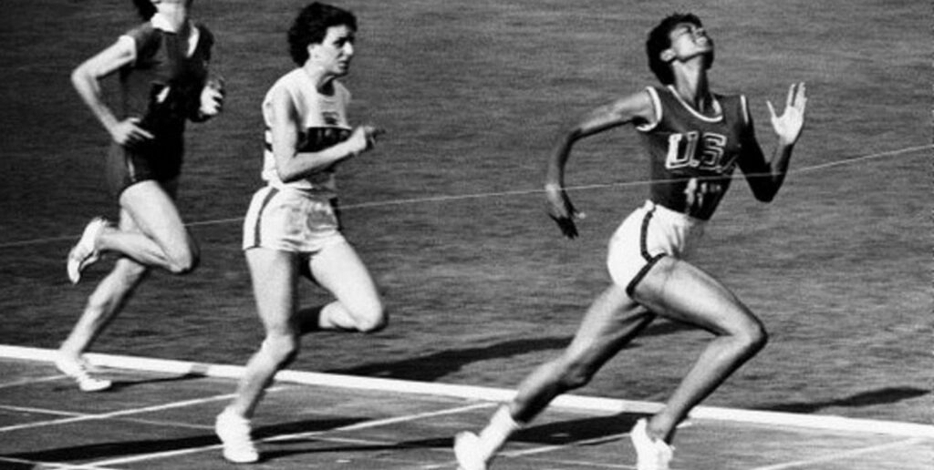 Wilma Rudolph : ancienne paralysée devenue triple championne